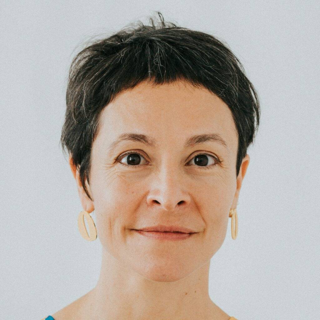 Ana Ribeiro - Um artista aí em casa